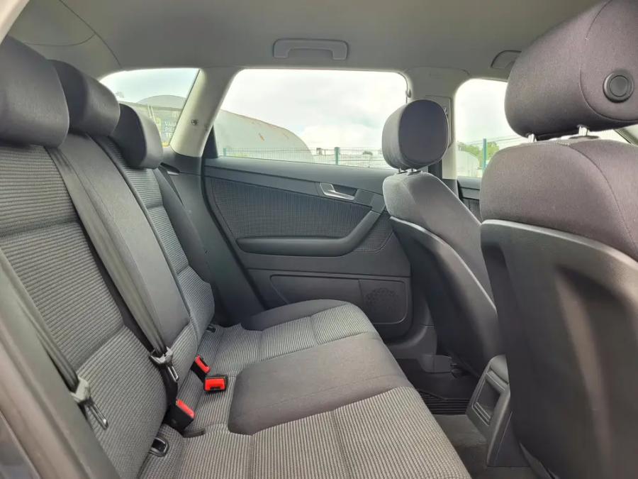 Grey Audi A3 2008 in Saldus, with an engine capacity of 1.90 L and mileage of 250 thousand km for 4800 €, photo 14 on AUTOMOTO.COM.LV