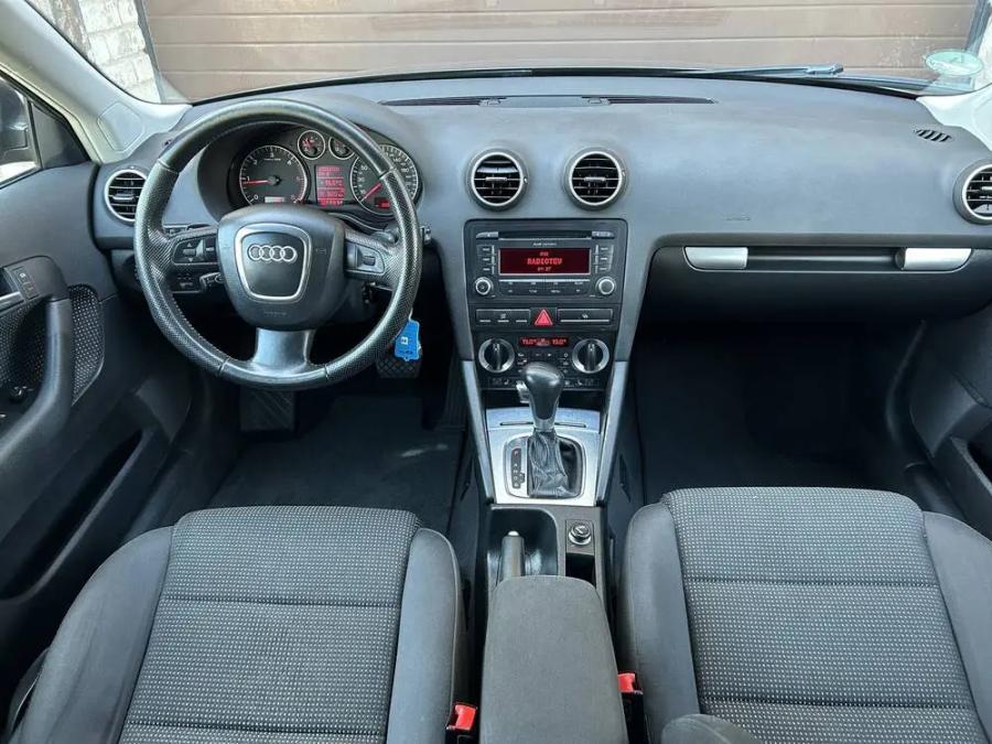 Pelēks Audi A3 2008 Limbaži, ar dzinēja tilpumu 2.00 L un nobraukumu 301 tūkst. km par 3950 €, foto 8 vietnē AUTOMOTO.COM.LV