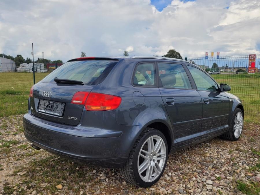 Grey Audi A3 2008 in Riga, with an engine capacity of 1.90 L and mileage of 250 thousand km for 4900 €, photo 5 on AUTOMOTO.COM.LV