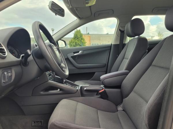 Pelēks Audi A3 2008 Rīga, ar dzinēja tilpumu 1.90 L un nobraukumu 250 tūkst. km par 4900 €, foto 7 vietnē AUTOMOTO.COM.LV