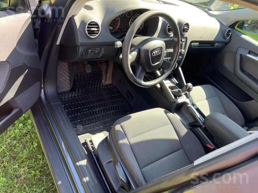 Grey Audi A3 2008 in Ventspils, with an engine capacity of 1.60 L and mileage of 194 thousand km for 2500 €, photo 6 on AUTOMOTO.COM.LV