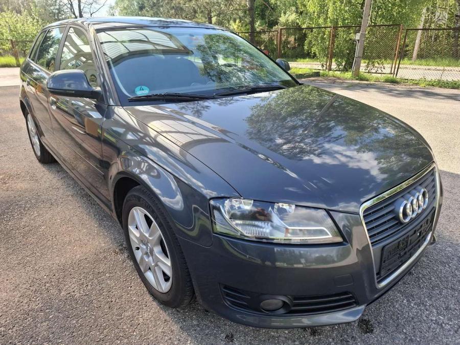 Pelēks Audi A3 2008 Utena, ar dzinēja tilpumu 1.97 L un nobraukumu 270 tūkst. km par 3500 €, foto 5 vietnē AUTOMOTO.COM.LV