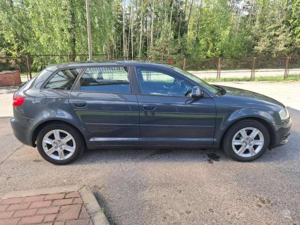 Pelēks Audi A3 2008 Utena, ar dzinēja tilpumu 1.97 L un nobraukumu 270 tūkst. km par 3500 €, foto 5 vietnē AUTOMOTO.COM.LV