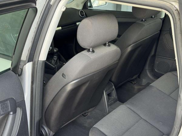 Pelēks Audi A3 2008 Viļņa, ar dzinēja tilpumu 1.90 L un nobraukumu 240 tūkst. km par 2900 €, foto 8 vietnē AUTOMOTO.COM.LV