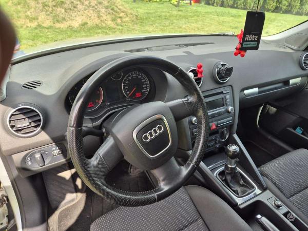Pelēks Audi A3 2008 Viļņa, ar dzinēja tilpumu 1.97 L un nobraukumu 316 tūkst. km par 2500 €, foto 6 vietnē AUTOMOTO.COM.LV