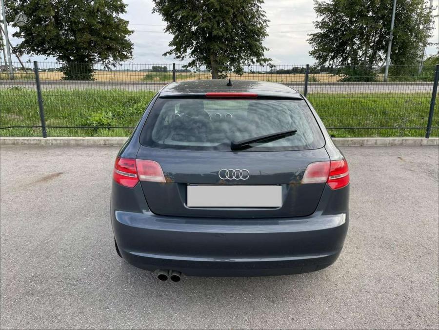 Grey Audi A3 2008 in Kaunas, with an engine capacity of 1.97 L and mileage of 296 thousand km for 2850 €, photo 3 on AUTOMOTO.COM.LV