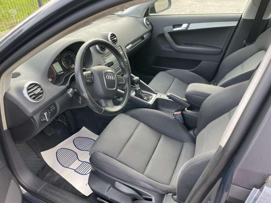Grey Audi A3 2008 in Kaunas, with an engine capacity of 1.97 L and mileage of 296 thousand km for 2850 €, photo 7 on AUTOMOTO.COM.LV