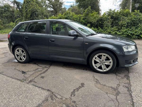Pelēks Audi A3 2008 Viļņa, ar dzinēja tilpumu 1.97 L un nobraukumu 251 tūkst. km par 3800 €, foto 10 vietnē AUTOMOTO.COM.LV