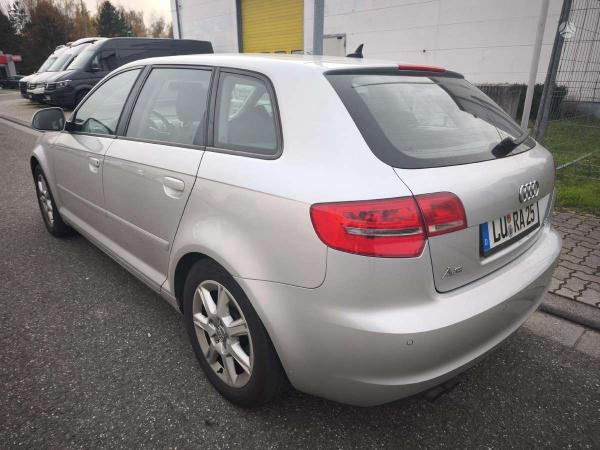 Grey Audi A3 2009 in Druskininkai, with an engine capacity of 2.00 L and mileage of 194 thousand km for 3650 €, photo 6 on AUTOMOTO.COM.LV