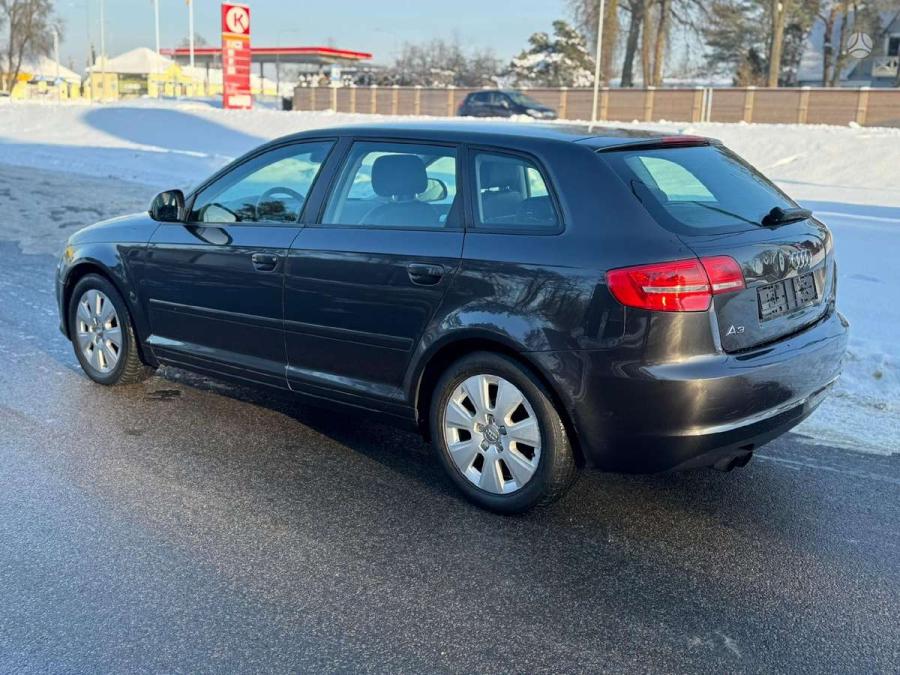 Grey Audi A3 2009 in Utena, with an engine capacity of 1.90 L and mileage of 337 thousand km for 3650 €, photo 4 on AUTOMOTO.COM.LV