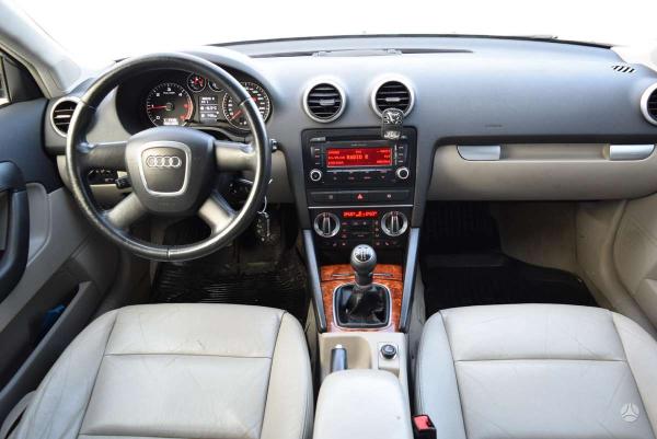 Pelēks Audi A3 2009 Viļņa, ar dzinēja tilpumu 1.90 L un nobraukumu 246 tūkst. km par 5000 €, foto 11 vietnē AUTOMOTO.COM.LV