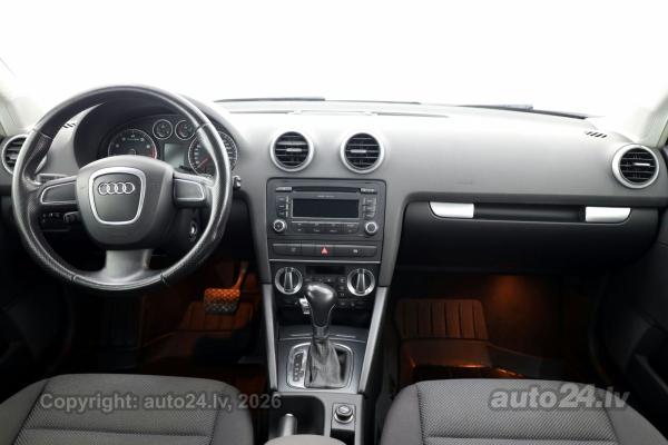 Pelēks Audi A3 2009 Tallina, ar dzinēja tilpumu 1.80 L un nobraukumu 158 tūkst. km par 3499 €, foto 5 vietnē AUTOMOTO.COM.LV