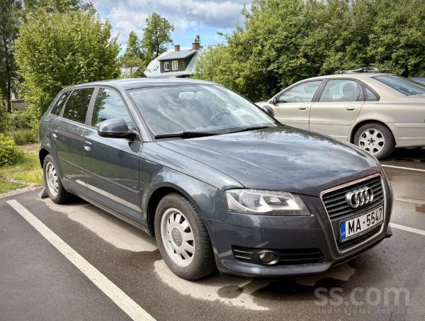 Pelēks Audi A3 2009 Valmiera, ar dzinēja tilpumu 2.00 L un nobraukumu 276 tūkst. km par 4500 €, foto 1 vietnē AUTOMOTO.COM.LV