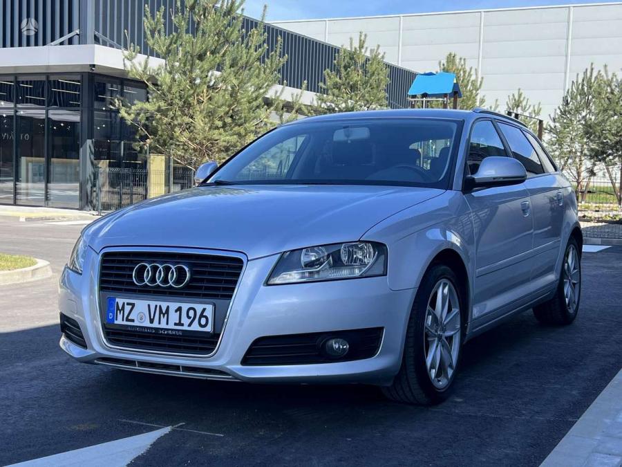 Grey Audi A3 2009 in Kaunas, with an engine capacity of 1.80 L and mileage of 215 thousand km for 3950 €, photo 3 on AUTOMOTO.COM.LV