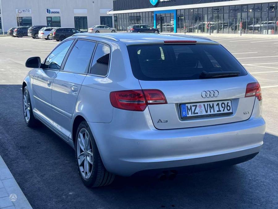 Grey Audi A3 2009 in Kaunas, with an engine capacity of 1.80 L and mileage of 215 thousand km for 3950 €, photo 5 on AUTOMOTO.COM.LV