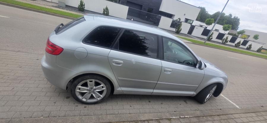 Grey Audi A3 2009 in Taurage, with an engine capacity of 2.00 L and mileage of 300 thousand km for 4300 €, photo 7 on AUTOMOTO.COM.LV