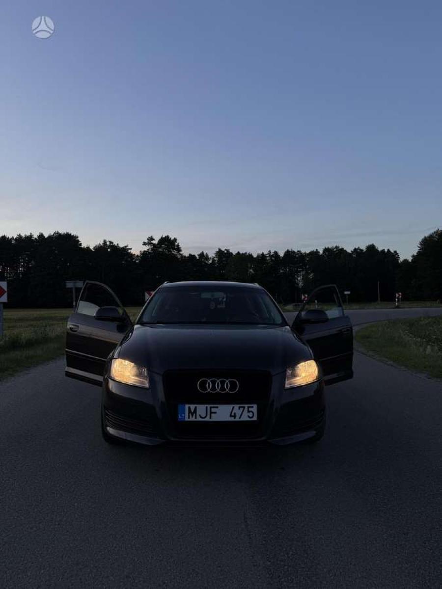 Grey Audi A3 2009 in Birstonas, with an engine capacity of 1.39 L and mileage of 209 thousand km for 4500 €, photo 3 on AUTOMOTO.COM.LV