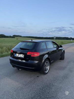Grey Audi A3 2009 in Birstonas, with an engine capacity of 1.39 L and mileage of 209 thousand km for 4500 €, photo 4 on AUTOMOTO.COM.LV