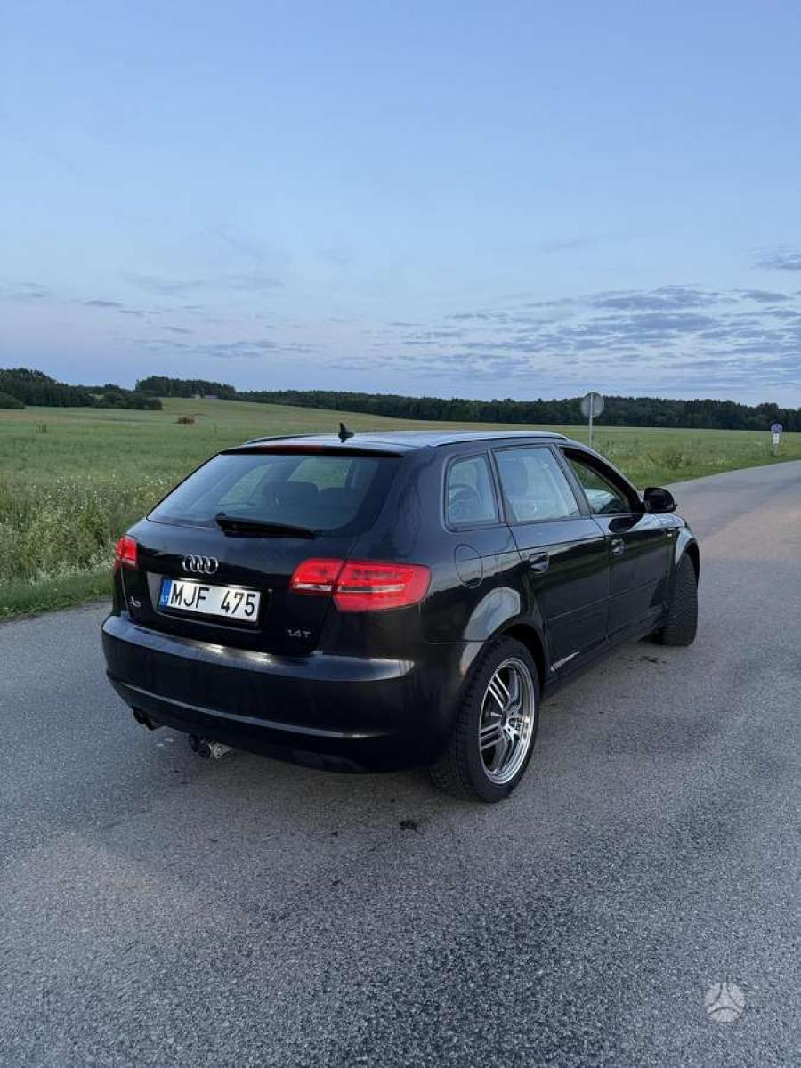 Grey Audi A3 2009 in Birstonas, with an engine capacity of 1.39 L and mileage of 209 thousand km for 4500 €, photo 4 on AUTOMOTO.COM.LV
