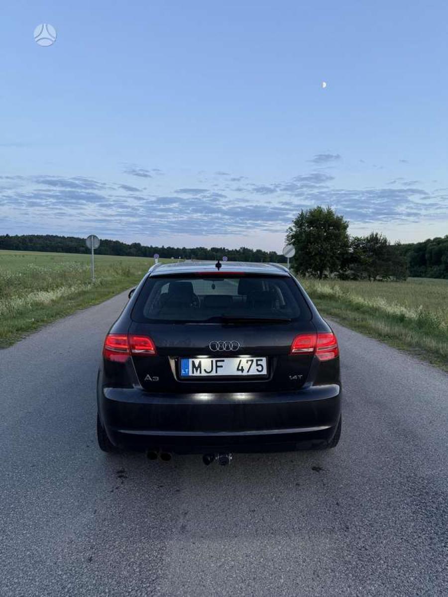 Grey Audi A3 2009 in Birstonas, with an engine capacity of 1.39 L and mileage of 209 thousand km for 4500 €, photo 5 on AUTOMOTO.COM.LV