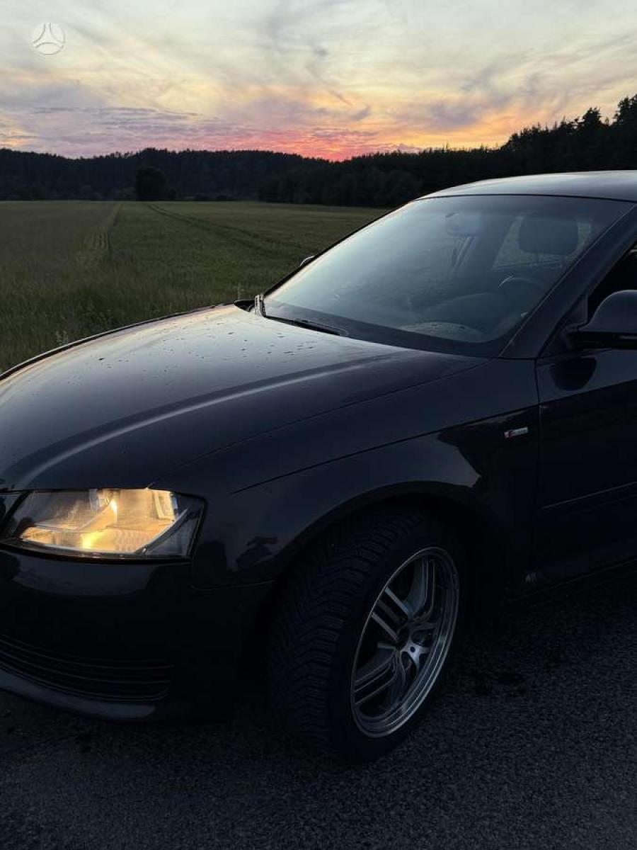 Grey Audi A3 2009 in Birstonas, with an engine capacity of 1.39 L and mileage of 209 thousand km for 4500 €, photo 13 on AUTOMOTO.COM.LV