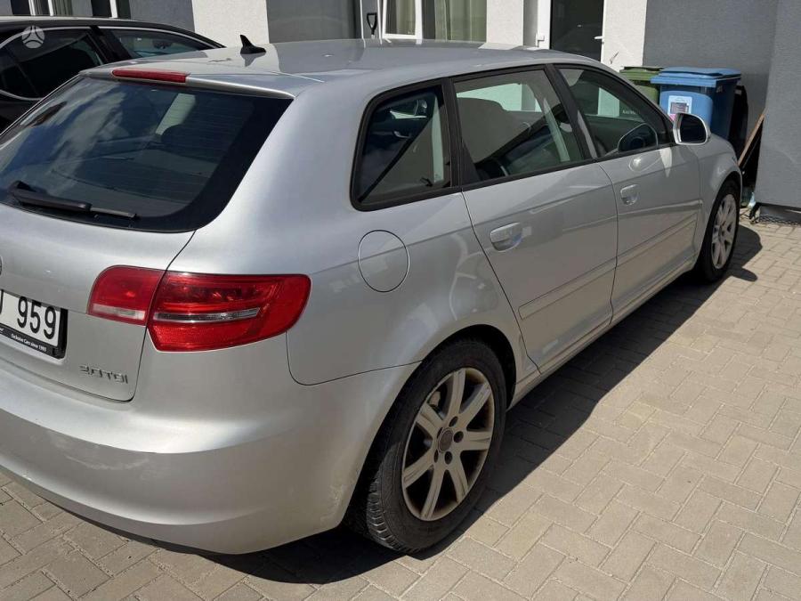 Pelēks Audi A3 2009 Kauņa, ar dzinēja tilpumu 1.97 L un nobraukumu 250 tūkst. km par 4200 €, foto 3 vietnē AUTOMOTO.COM.LV