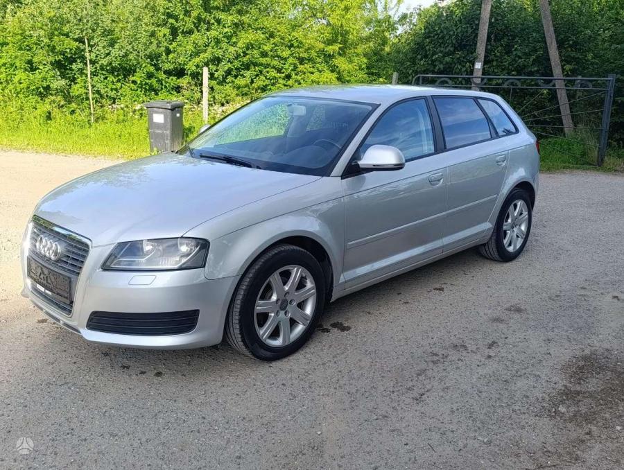 Pelēks Audi A3 2009 Kretinga, ar dzinēja tilpumu 1.60 L un nobraukumu 293 tūkst. km par 3999 €, foto 6 vietnē AUTOMOTO.COM.LV
