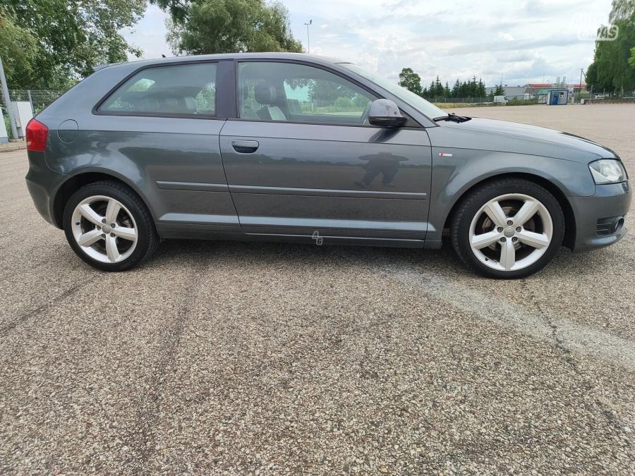 Grey Audi A3 2009 in Marijampole, with an engine capacity of 1.40 L and mileage of 184 thousand km for 2750 €, photo 5 on AUTOMOTO.COM.LV