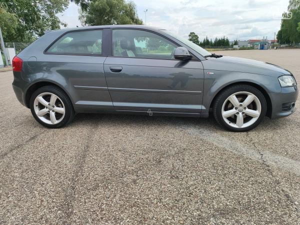 Pelēks Audi A3 2009 Marijampole, ar dzinēja tilpumu 1.40 L un nobraukumu 184 tūkst. km par 2750 €, foto 4 vietnē AUTOMOTO.COM.LV
