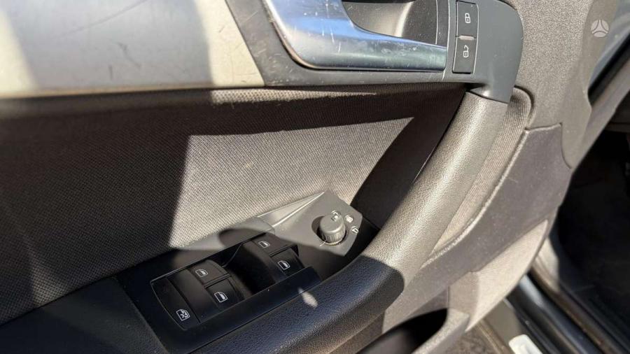 Pelēks Audi A3 2009 Marijampole, ar dzinēja tilpumu 1.39 L un nobraukumu 153 tūkst. km par 4600 €, foto 19 vietnē AUTOMOTO.COM.LV