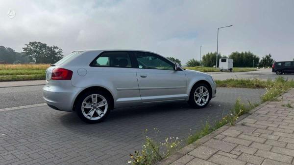 Grey Audi A3 2009 in Vilnius, with an engine capacity of 1.60 L and mileage of 214 thousand km for 4900 €, photo 4 on AUTOMOTO.COM.LV