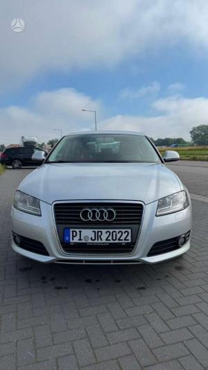 Grey Audi A3 2009 in Vilnius, with an engine capacity of 1.60 L and mileage of 214 thousand km for 4900 €, photo 3 on AUTOMOTO.COM.LV