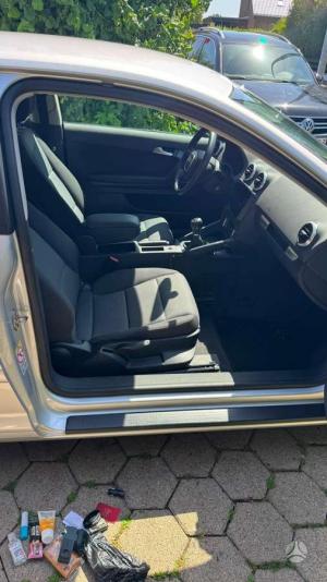 Grey Audi A3 2009 in Vilnius, with an engine capacity of 1.60 L and mileage of 214 thousand km for 4900 €, photo 10 on AUTOMOTO.COM.LV