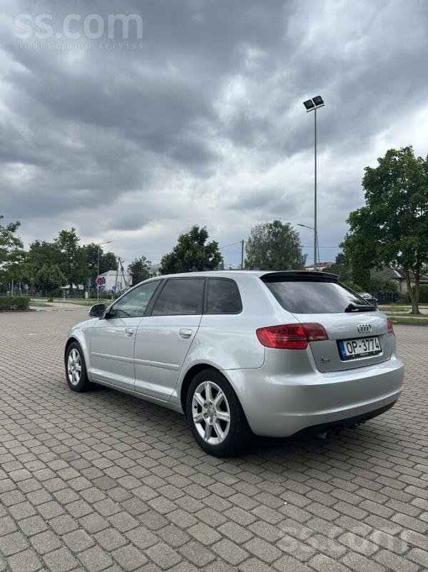 Pelēks Audi A3 2009 Jelgava, ar dzinēja tilpumu 1.90 L un nobraukumu 275 tūkst. km par 4800 €, foto 4 vietnē AUTOMOTO.COM.LV