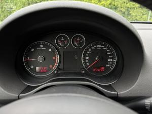 Grey Audi A3 2009 in Kaunas, with an engine capacity of 1.90 L and mileage of 273 thousand km for 3800 €, photo 8 on AUTOMOTO.COM.LV