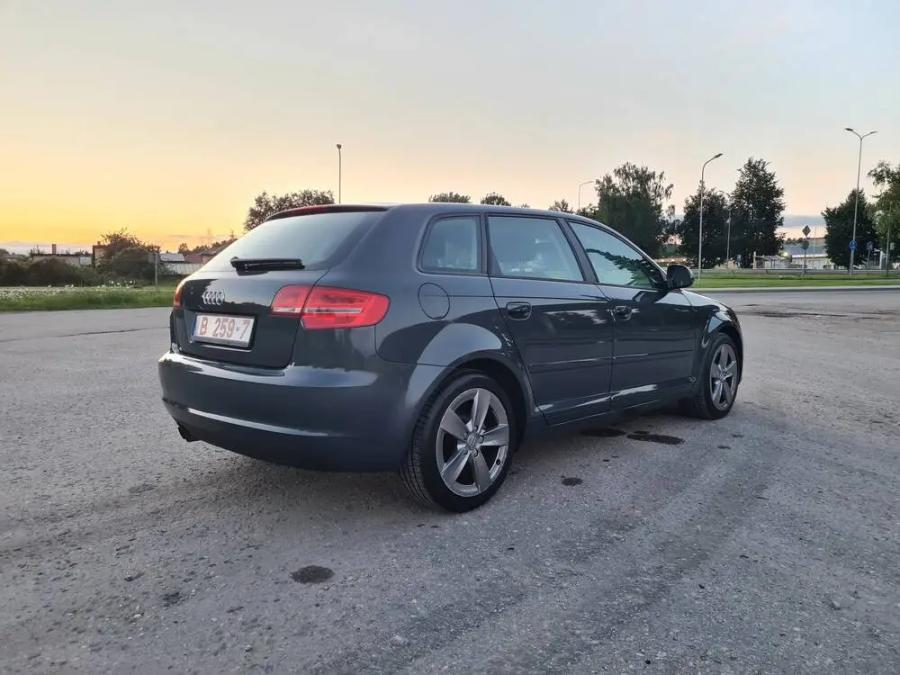 Pelēks Audi A3 2009 Ogre, ar dzinēja tilpumu 1.40 L un nobraukumu 153 tūkst. km par 6570 €, foto 6 vietnē AUTOMOTO.COM.LV