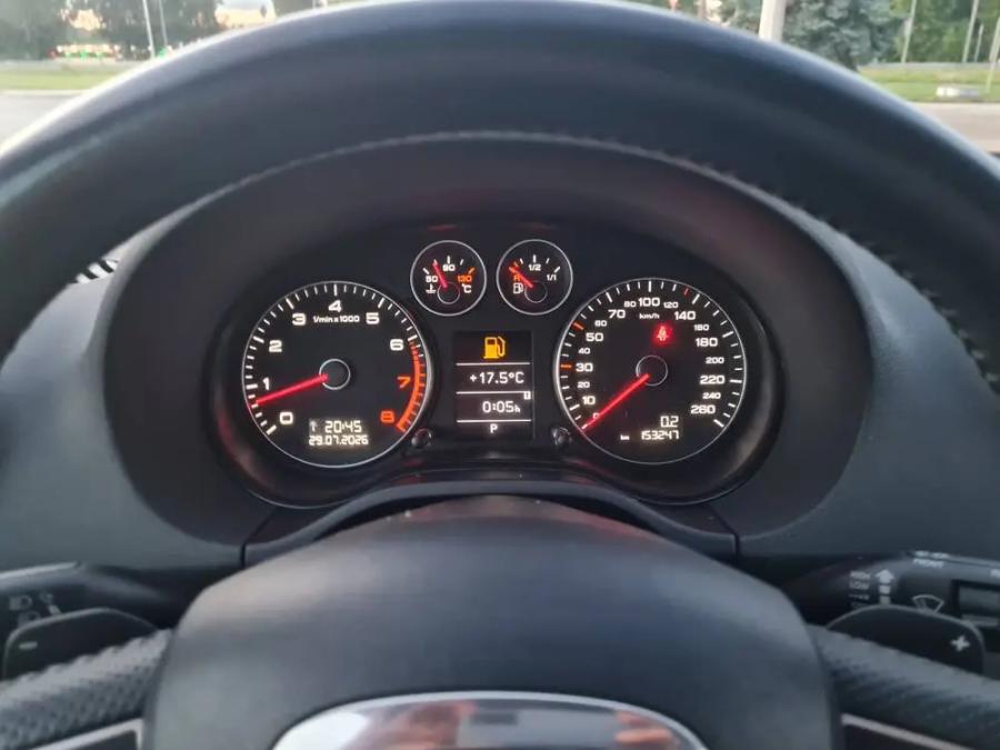 Pelēks Audi A3 2009 Ogre, ar dzinēja tilpumu 1.40 L un nobraukumu 153 tūkst. km par 6570 €, foto 12 vietnē AUTOMOTO.COM.LV