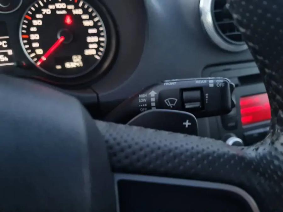 Pelēks Audi A3 2009 Ogre, ar dzinēja tilpumu 1.40 L un nobraukumu 153 tūkst. km par 6570 €, foto 13 vietnē AUTOMOTO.COM.LV