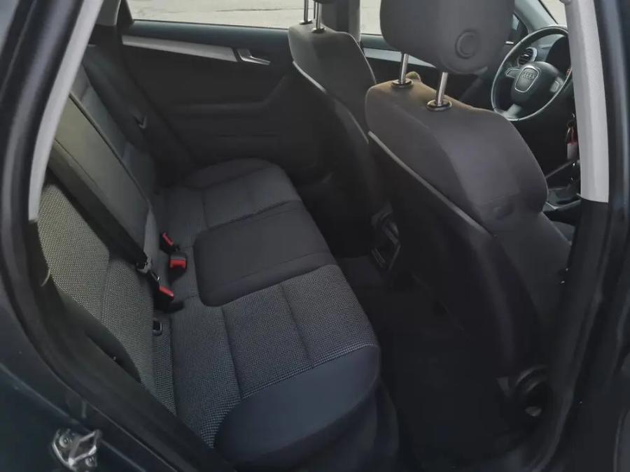 Pelēks Audi A3 2009 Ogre, ar dzinēja tilpumu 1.40 L un nobraukumu 153 tūkst. km par 6570 €, foto 19 vietnē AUTOMOTO.COM.LV