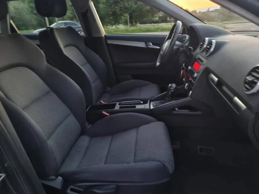 Pelēks Audi A3 2009 Ogre, ar dzinēja tilpumu 1.40 L un nobraukumu 153 tūkst. km par 6570 €, foto 21 vietnē AUTOMOTO.COM.LV