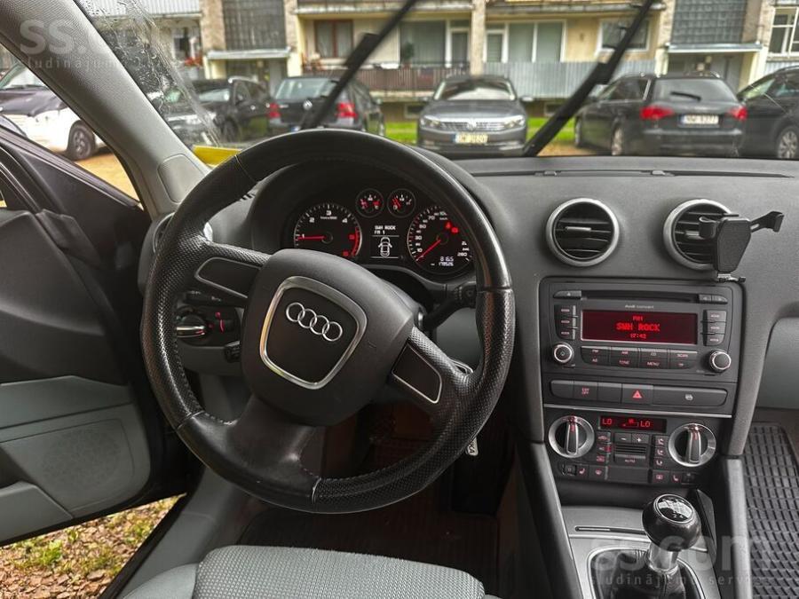 Pelēks Audi A3 2009 Valmiera, ar dzinēja tilpumu 1.90 L un nobraukumu 180 tūkst. km par 3000 €, foto 7 vietnē AUTOMOTO.COM.LV