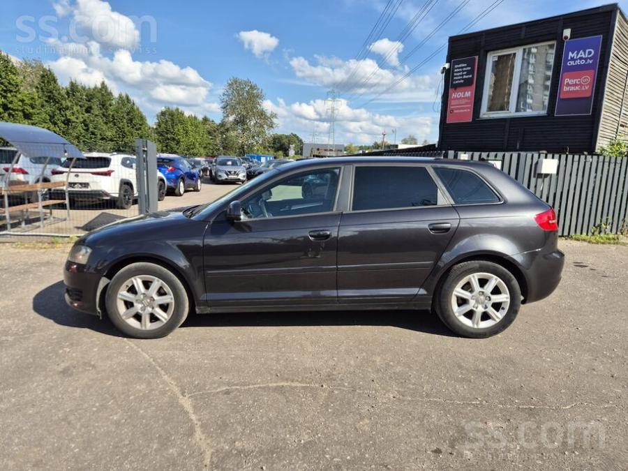 Grey Audi A3 2009 in Riga, with an engine capacity of 1.40 L and mileage of 255 thousand km for 4890 €, photo 10 on AUTOMOTO.COM.LV
