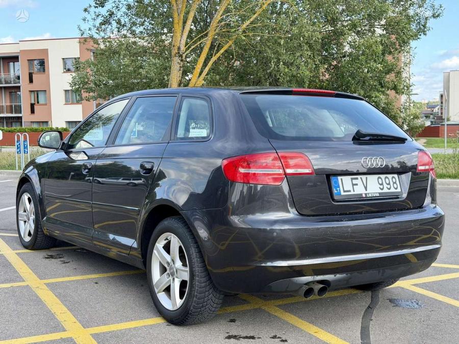 Pelēks Audi A3 2009 Viļņa, ar dzinēja tilpumu 1.97 L un nobraukumu 233 tūkst. km par 4200 €, foto 7 vietnē AUTOMOTO.COM.LV