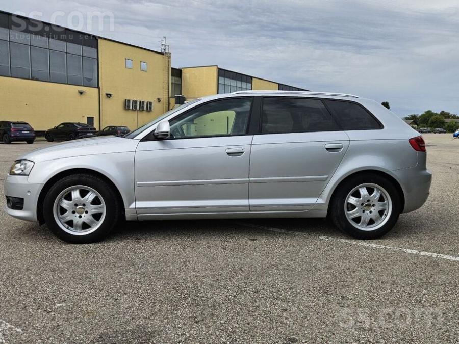 Pelēks Audi A3 2009 Talsi, ar dzinēja tilpumu 1.40 L un nobraukumu 185 tūkst. km par 5999 €, foto 6 vietnē AUTOMOTO.COM.LV