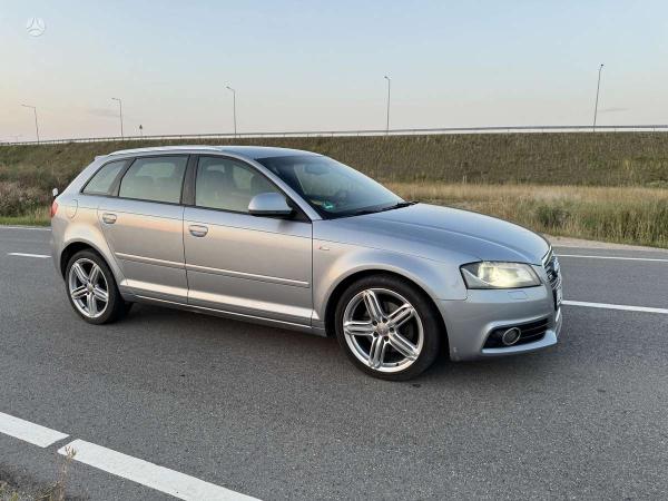 Audi A3 2009 in Marijampole on AUTOMOTO.COM.LV Grey Audi A3 2009 in Marijampole, with an engine capacity of 1.97 L and mileage of 440 thousand km for 3350 €, photo 5 on AUTOMOTO.COM.LV