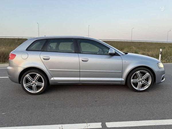 Audi A3 2009 in Marijampole on AUTOMOTO.COM.LV Grey Audi A3 2009 in Marijampole, with an engine capacity of 1.97 L and mileage of 440 thousand km for 3350 €, photo 7 on AUTOMOTO.COM.LV