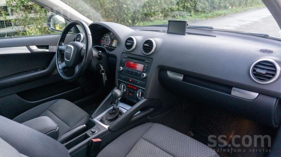 Grey Audi A3 2009 in Riga, with an engine capacity of 1.40 L and mileage of 255 thousand km for 4890 €, photo 14 on AUTOMOTO.COM.LV
