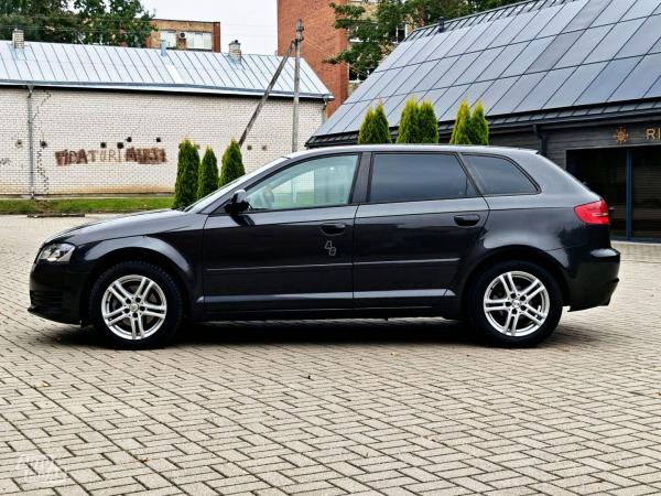 Pelēks Audi A3 2009 Viļņa, ar dzinēja tilpumu 1.40 L un nobraukumu 240 tūkst. km par 4299 €, foto 8 vietnē AUTOMOTO.COM.LV
