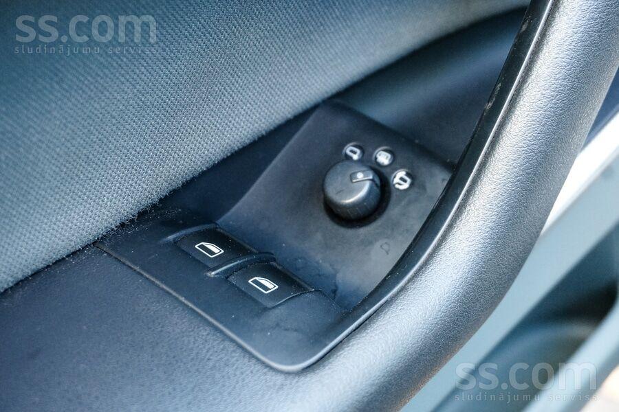 Grey Audi A3 2009 in Riga, with an engine capacity of 2.00 L and mileage of 353 thousand km for 3890 €, photo 14 on AUTOMOTO.COM.LV