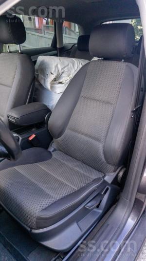 Grey Audi A3 2009 in Riga, with an engine capacity of 1.40 L and mileage of 255 thousand km for 4490 €, photo 23 on AUTOMOTO.COM.LV